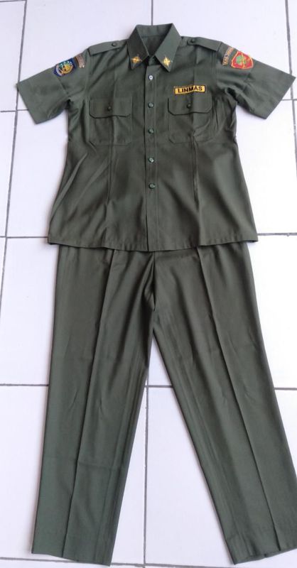 PAKAIAN PDH PSH PSL PSR SAFARI PAKAIAN ADAT DAN KEKI