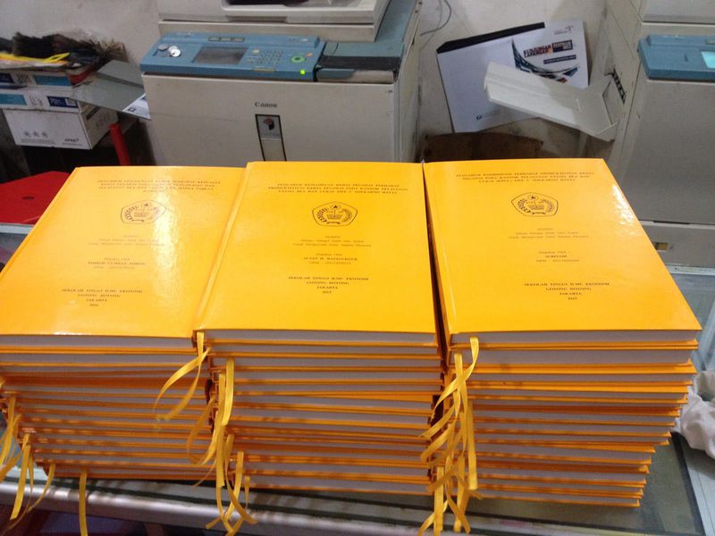 Jilid Hard Cover / Skripsi (Sudah Termasuk Cover) - >300lbr/Buku