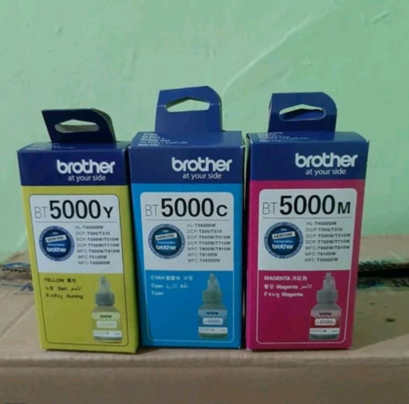 Tinta Brother warna