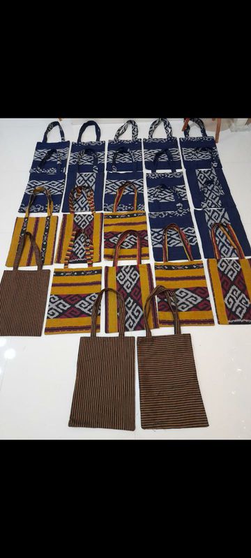 tote bag tenun
