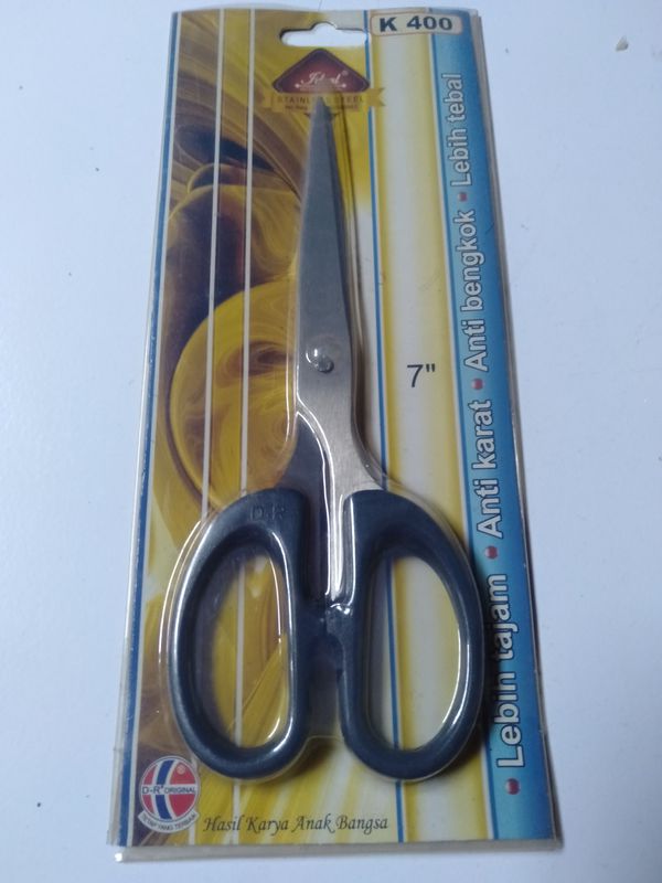 Gunting sedang Ideal (K-400)