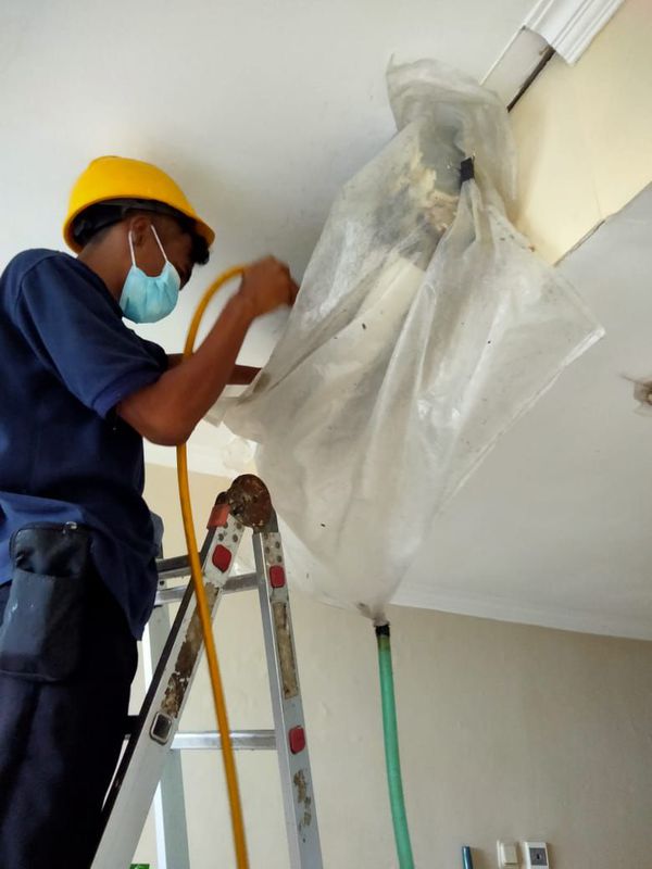 Split 0,5 PK - 1 PK / Pemeliharaan AC / Cuci AC / Cleaning AC / Servis AC