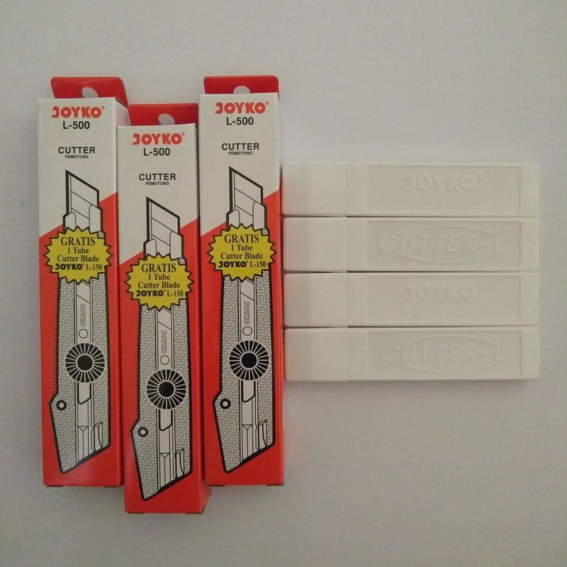 Cutter Besar dan Kecil - Isi Cuter Kecil