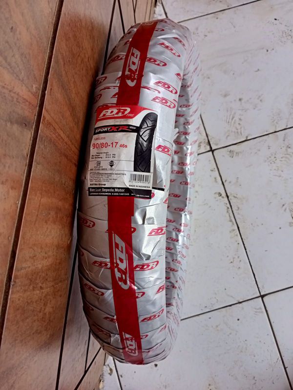 Ban Luar Depan FDR 90/80-17