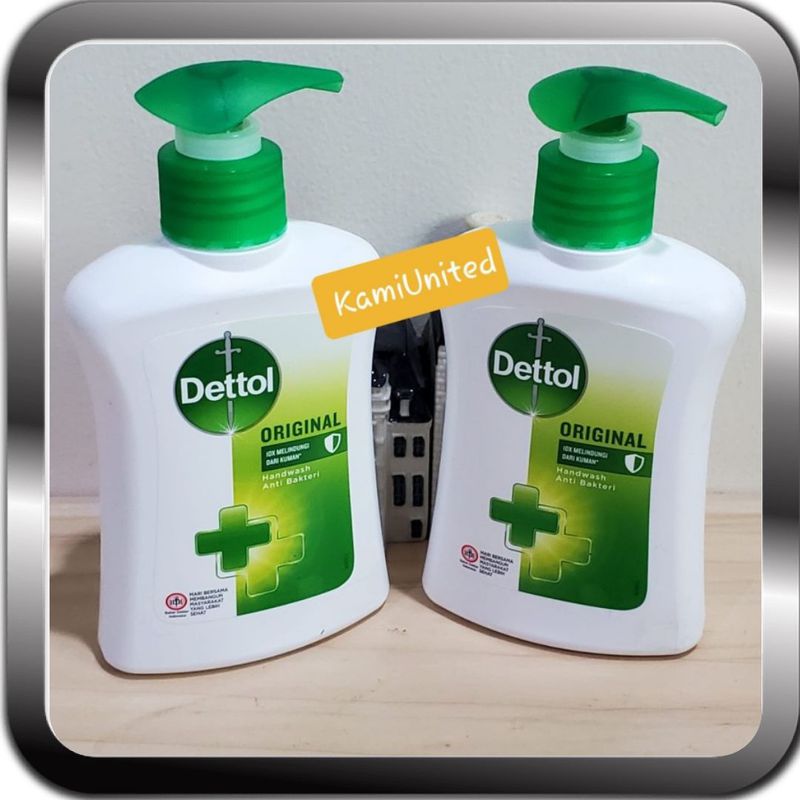 Hand Soap cuci tangan Clean Antibacterial - Original 245ml