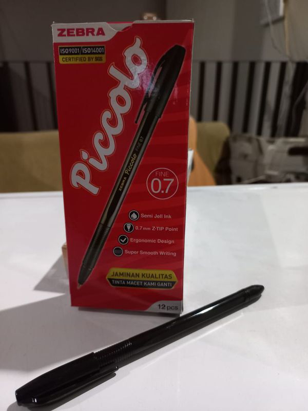 Ballpoint (Pulpen) Zebra Piccolo (Hitam)