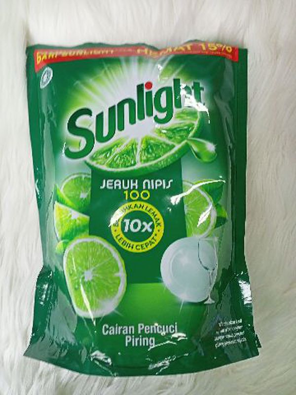 Sabun cuci tangan sunlight 1500