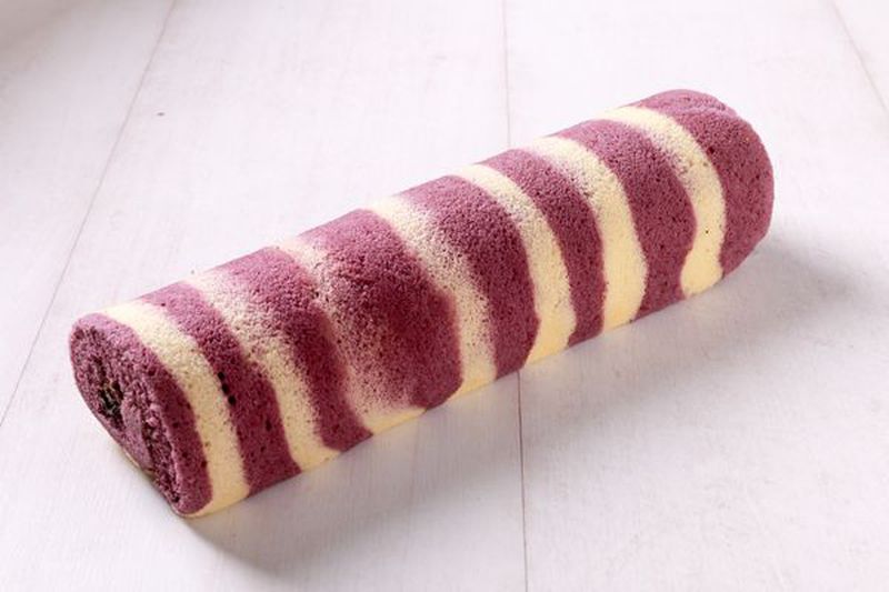 Roll Taro Melly Roti & Kue