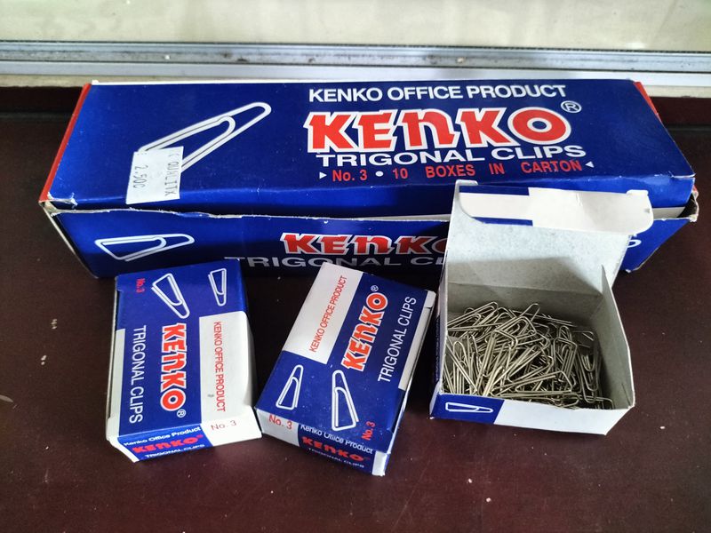 Paper / Clips Trigonal No. 3