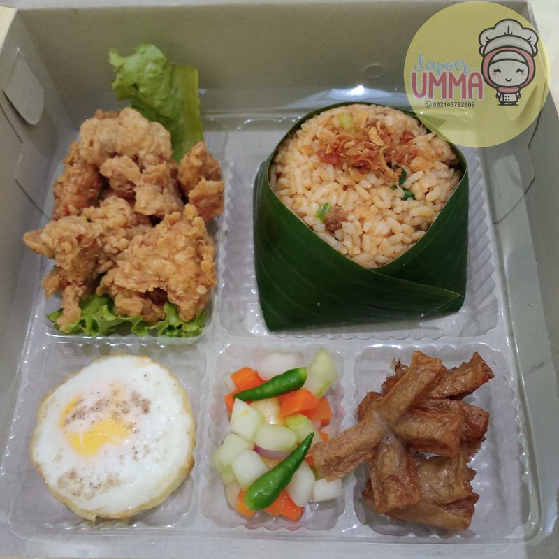 Nasi Kotak Menu Nasi Goreng Ayam Koloke