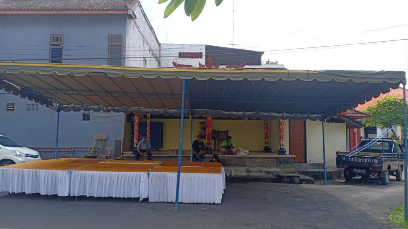 Tenda Standar