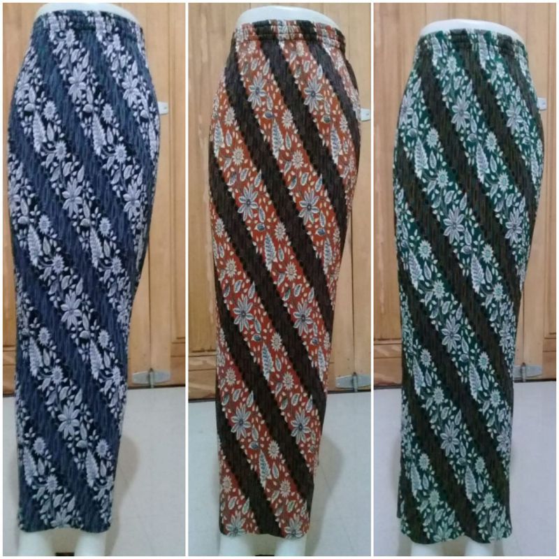 Rok Batik Plisket Kolong - Orange