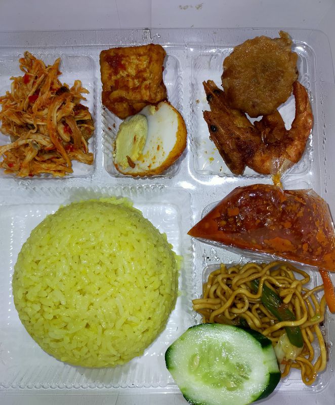 NASI KUNING