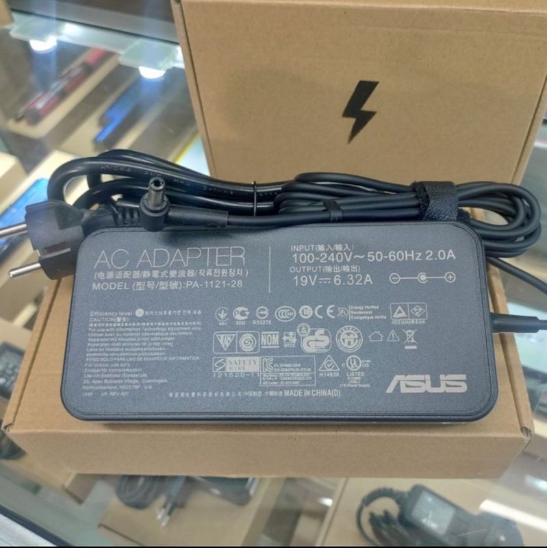 Adaptor Komputer Asus