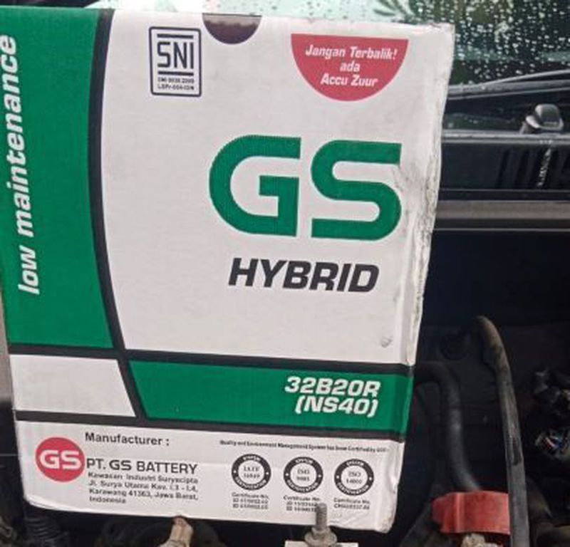 Aki Mobil GS Hybrid 32B20R (NS40)