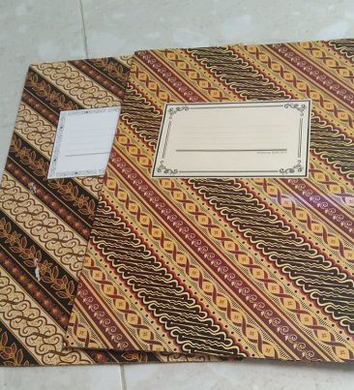 Map folio batik