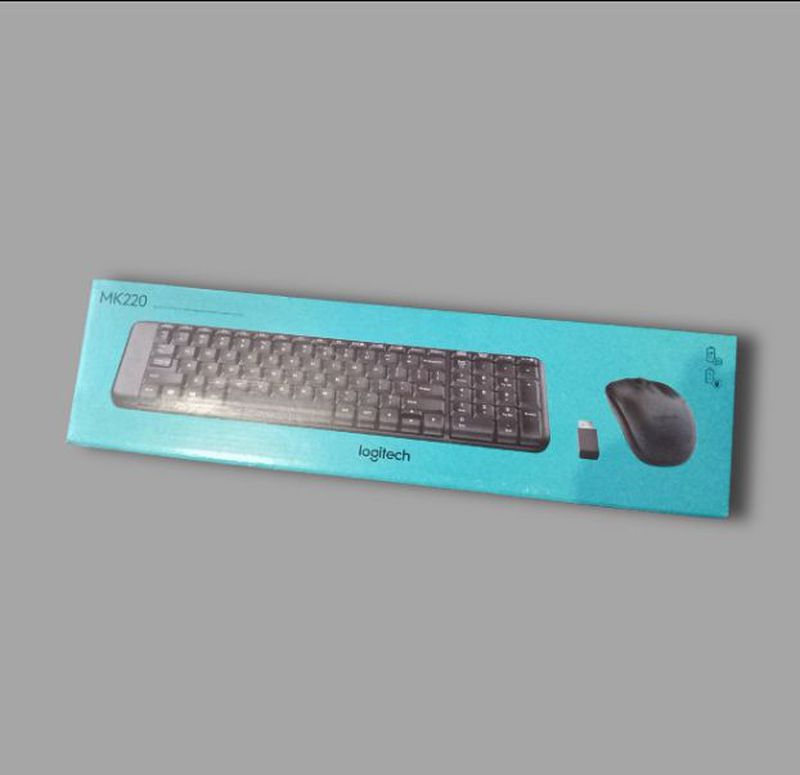 Keyboard dan Mouse Logitech Wireless - 1set