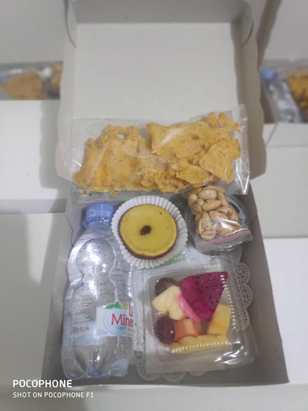 Snack box Besar