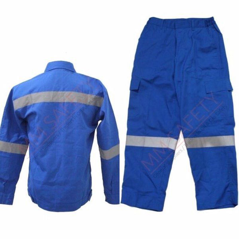 Pakaian Wearpack setelan