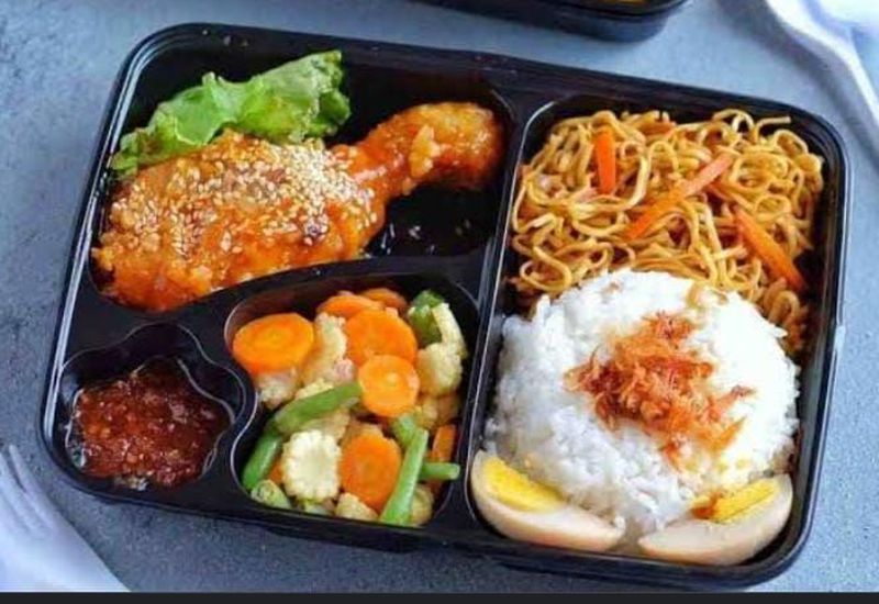 Nasi Box Paket 1