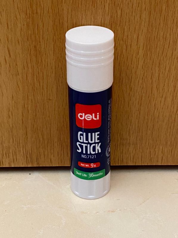 LEM STIK KECIL