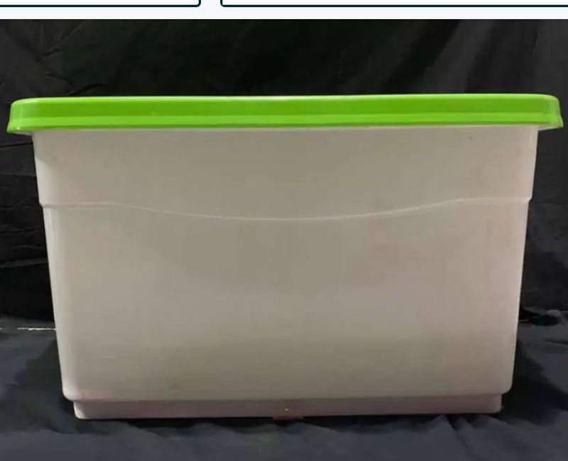 Container box plastik, 150 liter