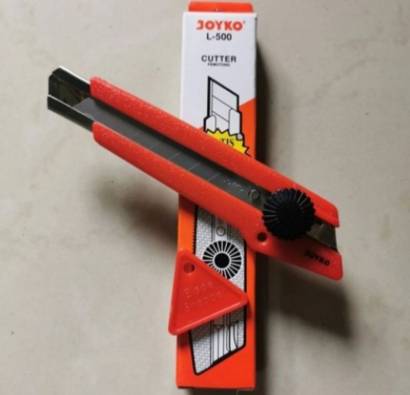 cutter besi besar joyko