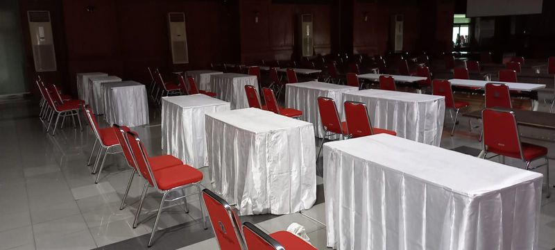 Meja Sidang, uk 60 x 120 cm