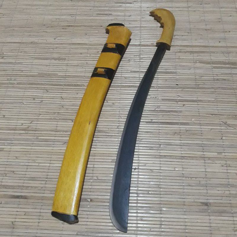 Parang Peralatan Berkebun