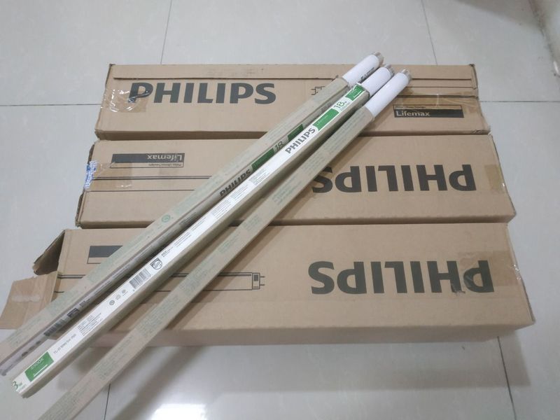balon lampu neon 20 watt