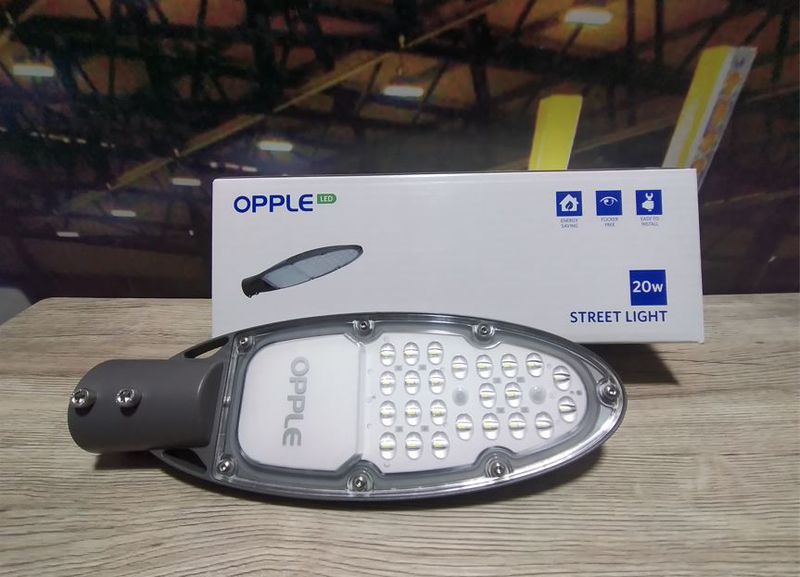 OPPLE LAMPU LED STREETLIGHT 20W