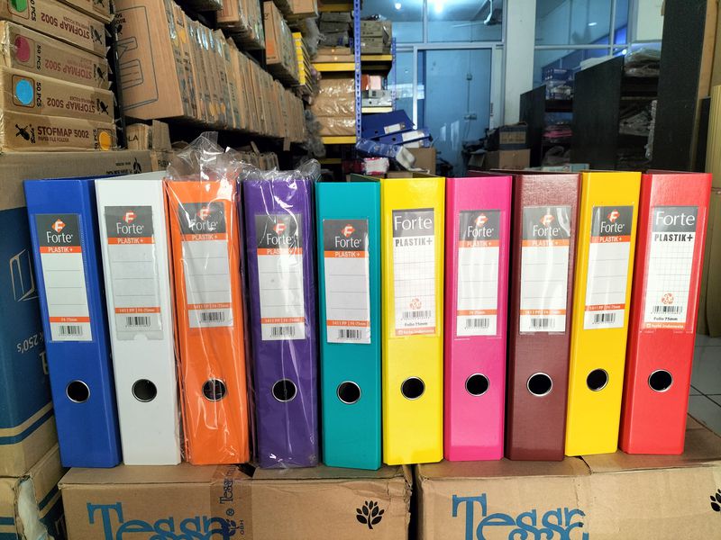 Odner Forte Plastik F4 75mm Merah