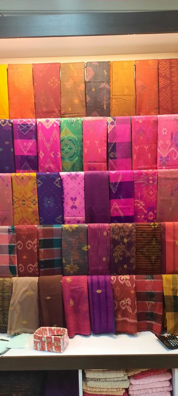 Kamen Endek Mastuli - Orange