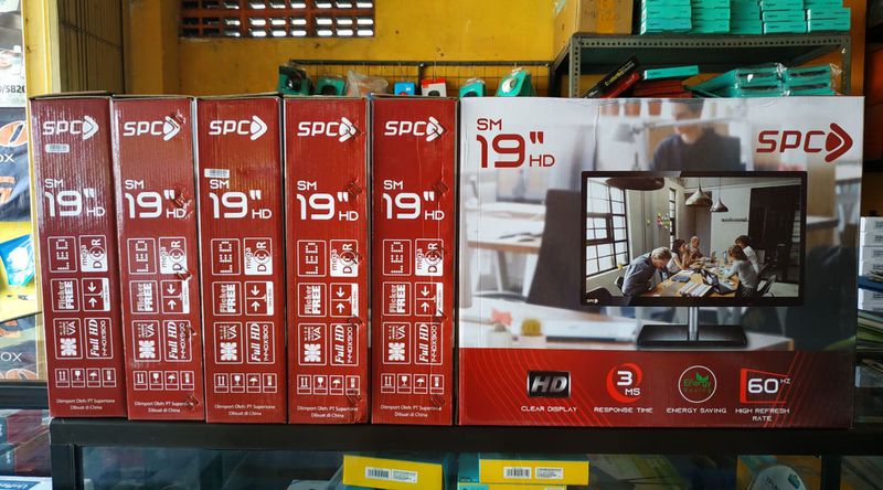 MONITOR LED SPC 19