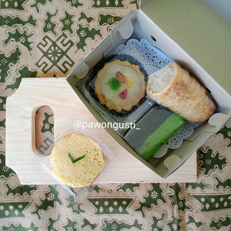 SNACK BOX