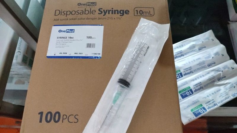 Syringe / Spuit 10 ml Onemed