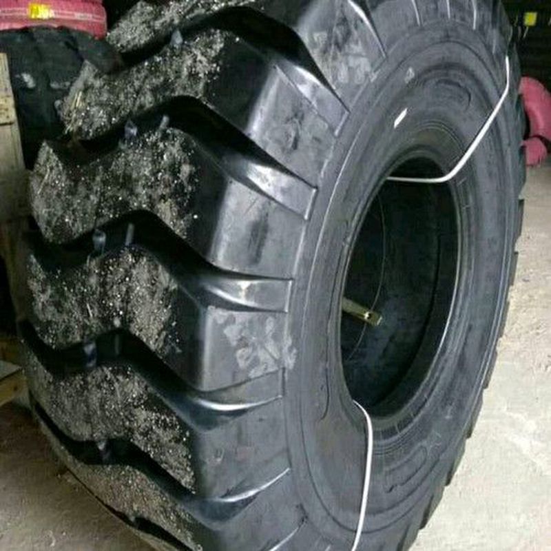 Ban Luar Loader 23.5/25