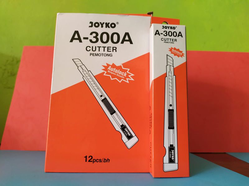 Cutter Joyko A-300A (AUTOLOCK)