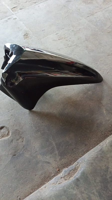 Selebor depan supra fit