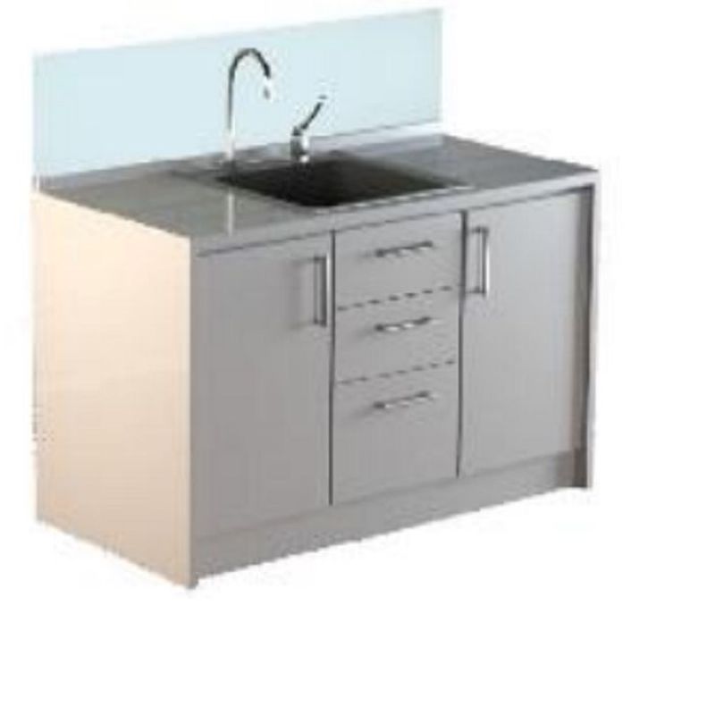 Meja Laboratorium Corner dengan zink