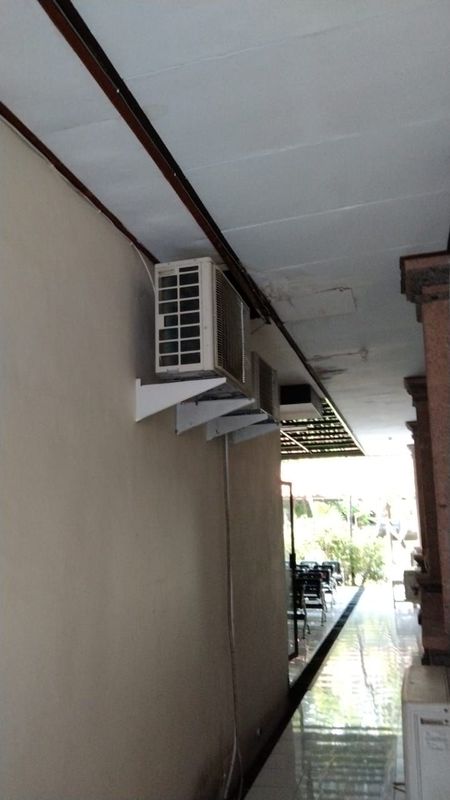 Penggantian / pemasangan pangkon / bracket AC Split 1/2 PK - 2,5 PK