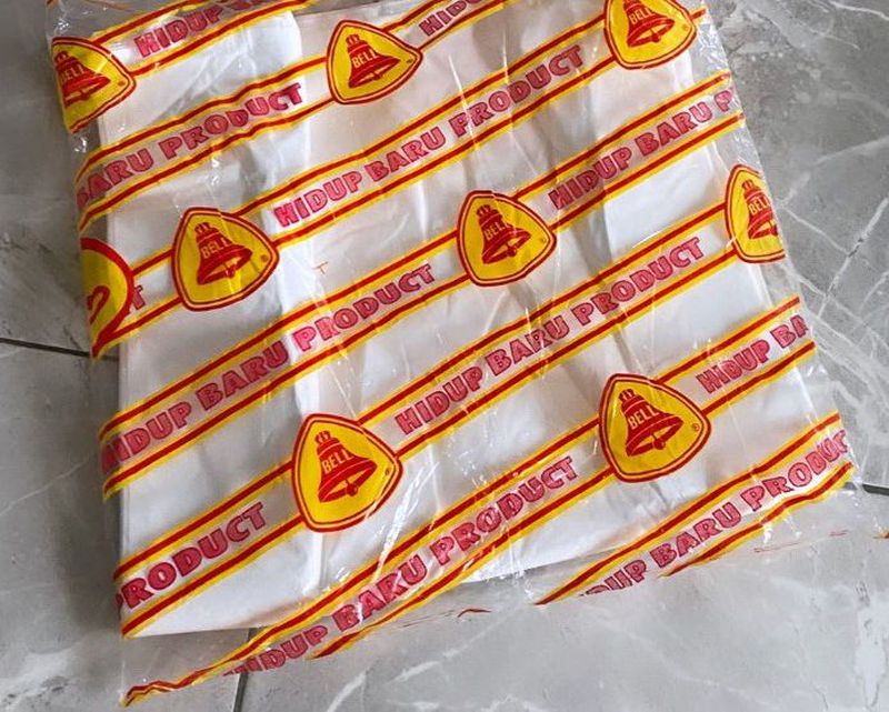 Kantong Kresek Bell Jumbo Putih 0.2 x 32 x 60k uk 32 HDPE