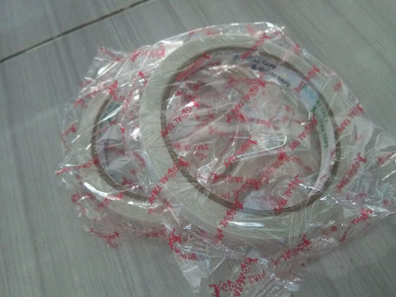 DOUBLE TAPE PUTIH KECIL
