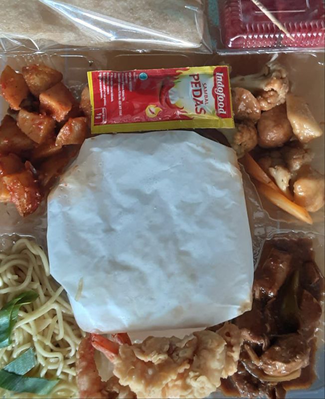 Rice Box Paket D isi Nasi,Ayam teriyaki,Udang crispy,Capchay,Smbal grg ...