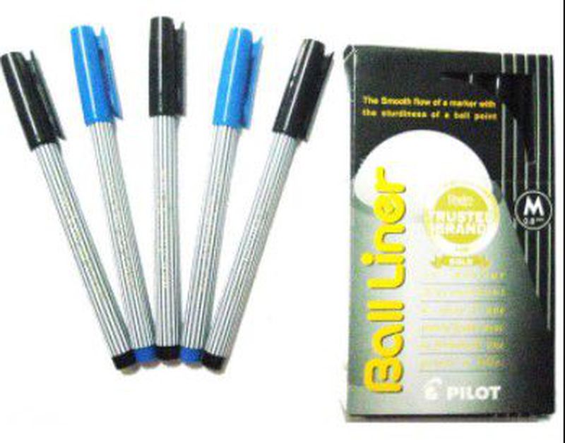 Ballpoint pilot Balliner - Hitam