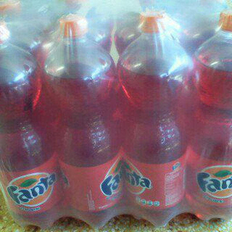 Fanta Merah (1,5 lt)