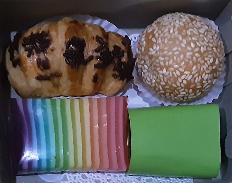 Snack Box Kue Mini Isi 4