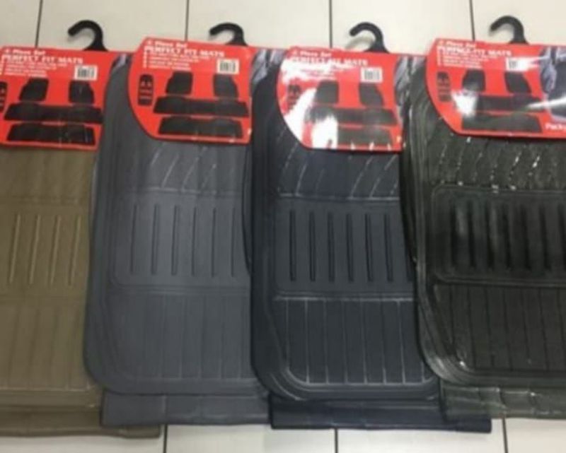 Karpet Mobil 3 baris Continental Packy Poda