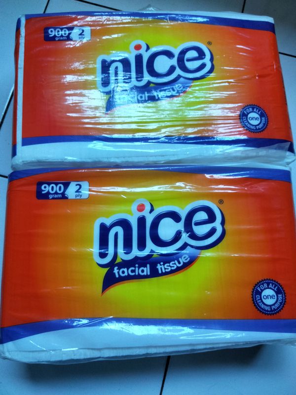 Tissue Nice 2ply (900 sheet) besar