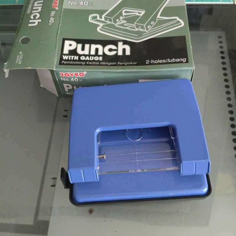 Pelubang Kertas Punch Joyko 40